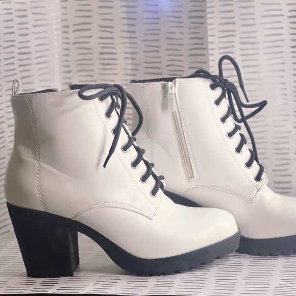 TOP Moda | Shoes | White Lace Up Platform Boots | Poshmark
